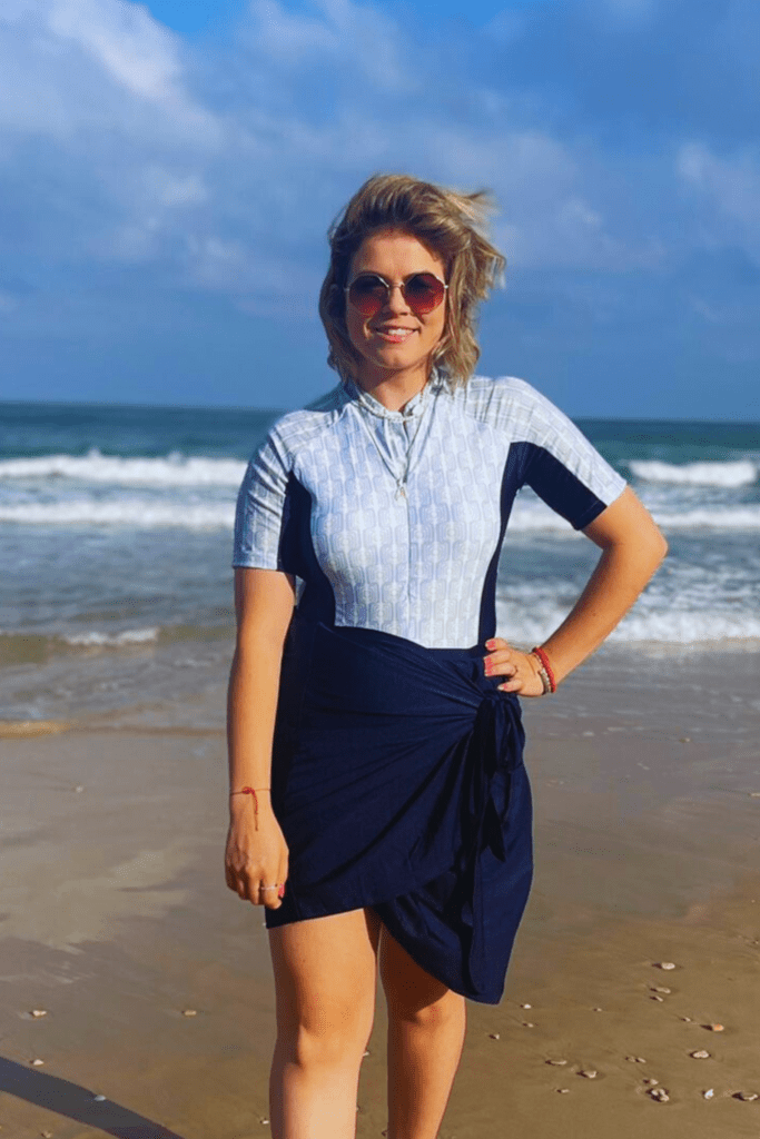 Navy Chic | בגד ים עם שרוול קצר לים ולבריכה- מתאים גם לגלישה | Morié ...